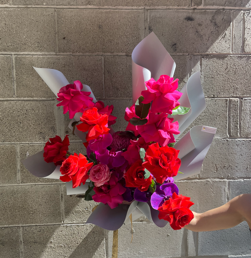 Hubba Bubba | Floral Arrangement | Hermetica Flowers